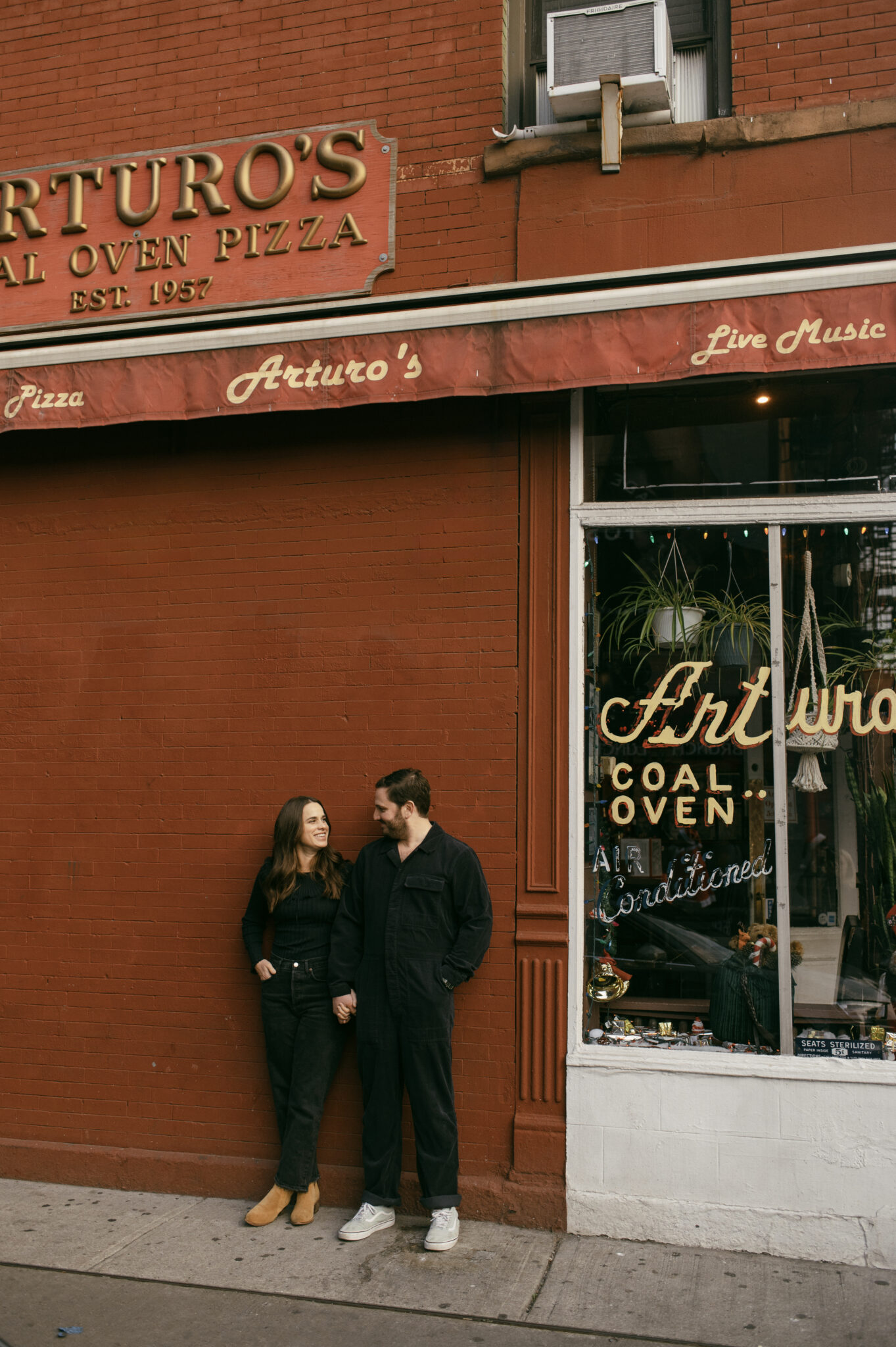 How to Plan an Authentic Engagement Session That Feels Like You